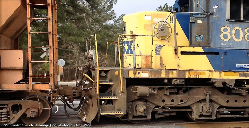 CSX SD40-2 8084